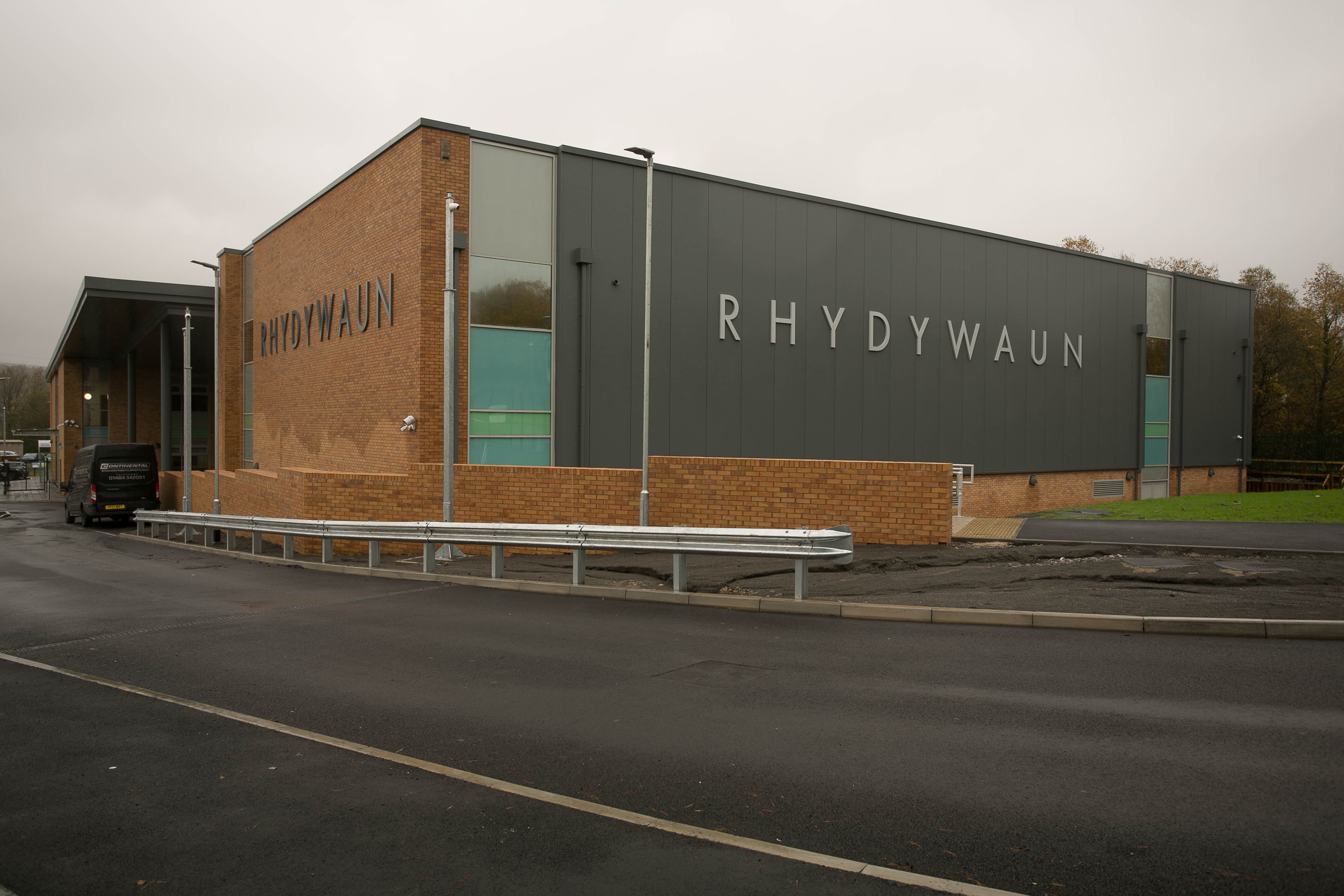 Ysgol Gyfun Rhydywaun School | Willmott Dixon